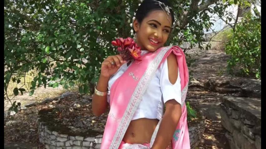 අපි හැගුම් වලට ඉඩ දී මොහොතක්......... | A3BOOk